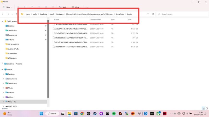 How to Save Windows Spotlight Images to Your Desktop - Make Tech Easier