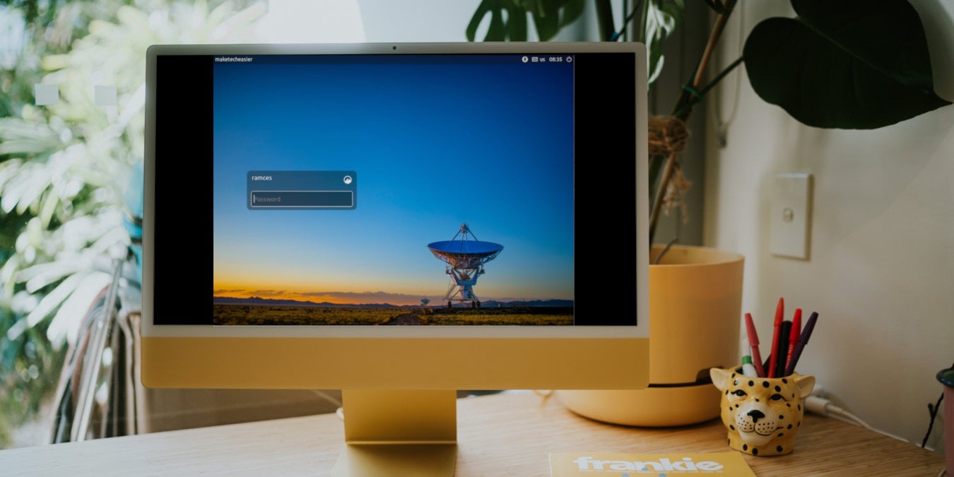 How to Customize LightDM with Themes and Backgrounds - Make Tech Easier