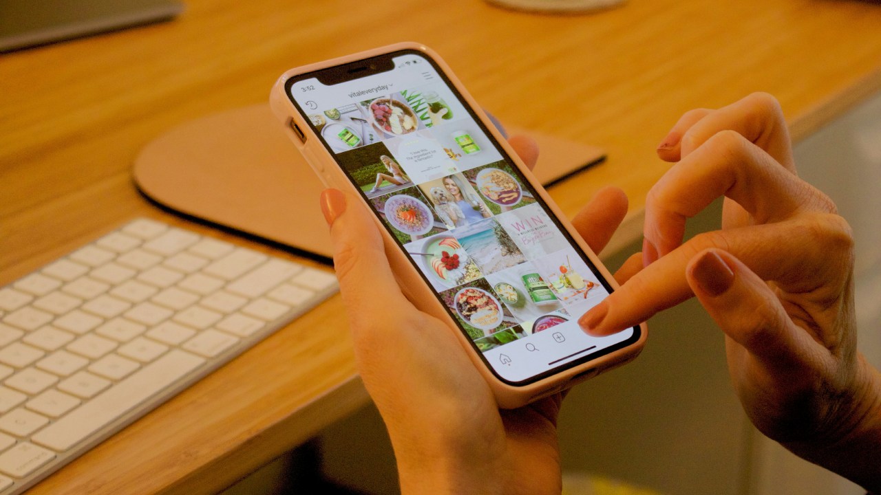 How to Clean Up Your Instagram Feed - Make Tech Easier