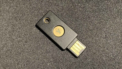 Everything You Need to Know About Hardware Security Keys - Make Tech Easier